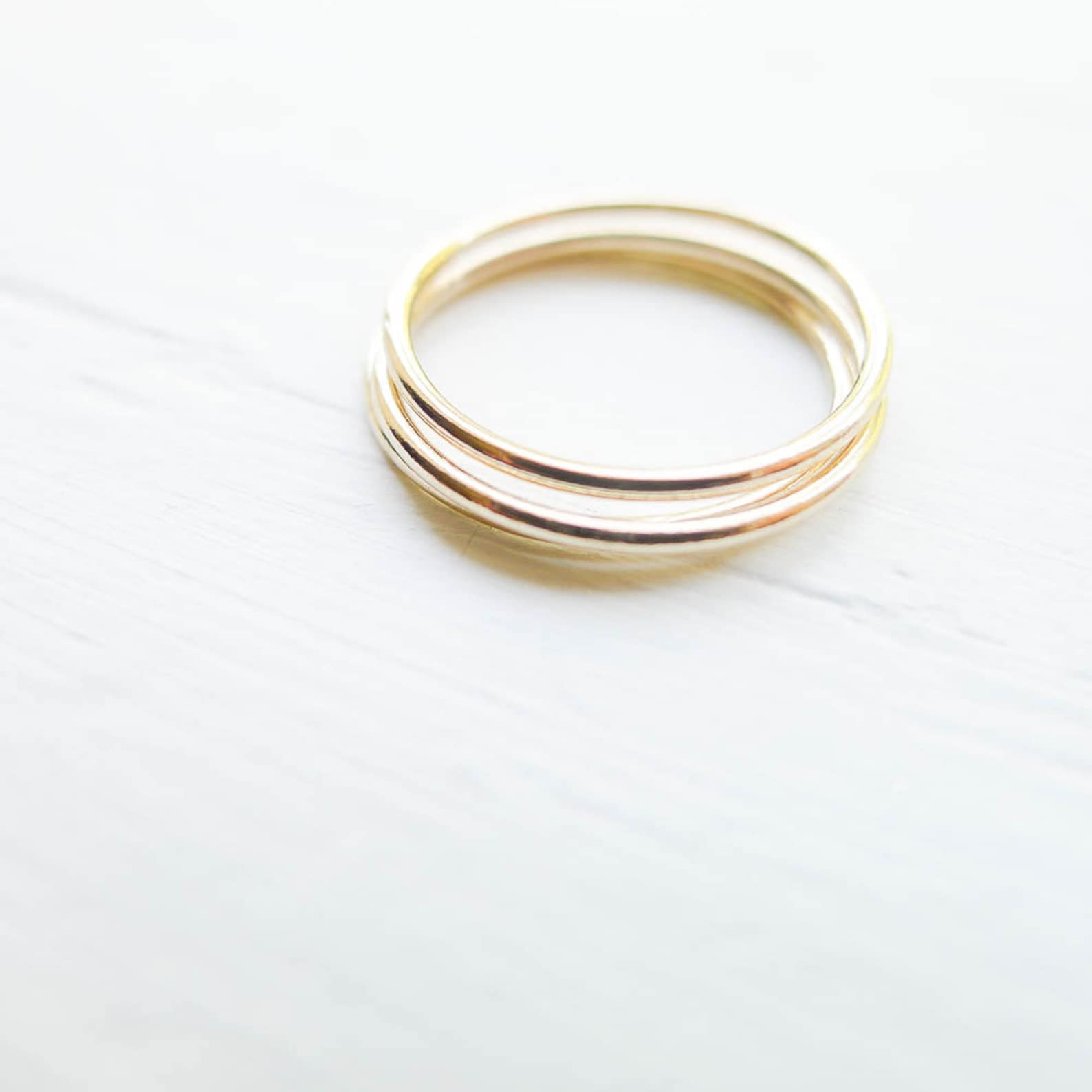Gold Wire Stacking Rings Size 4 Midi Thin Kuckle Rings for - Etsy