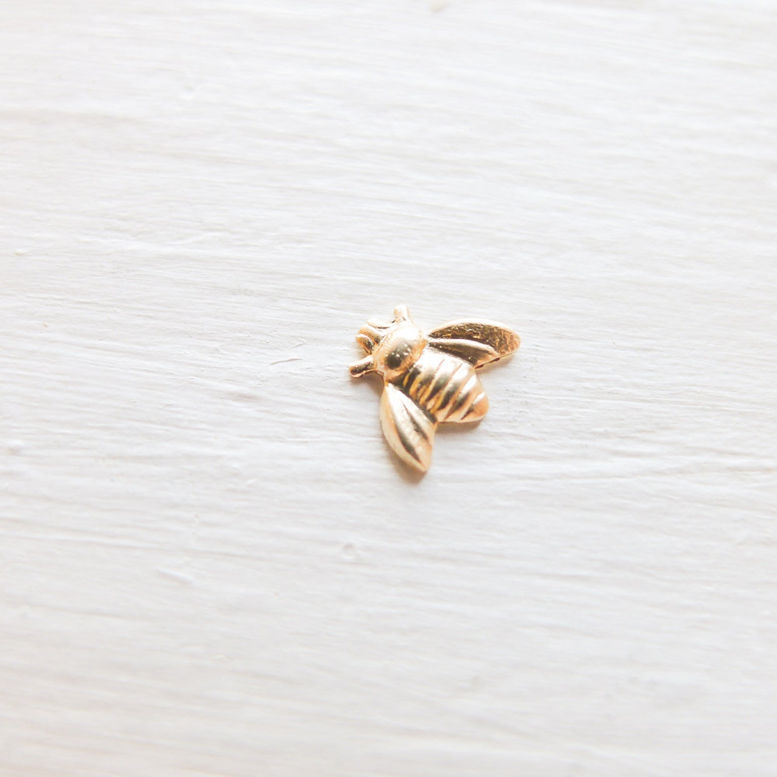 Tiny Gold Bees Soldering Accents in Gold Filled for Jewelry - Etsy