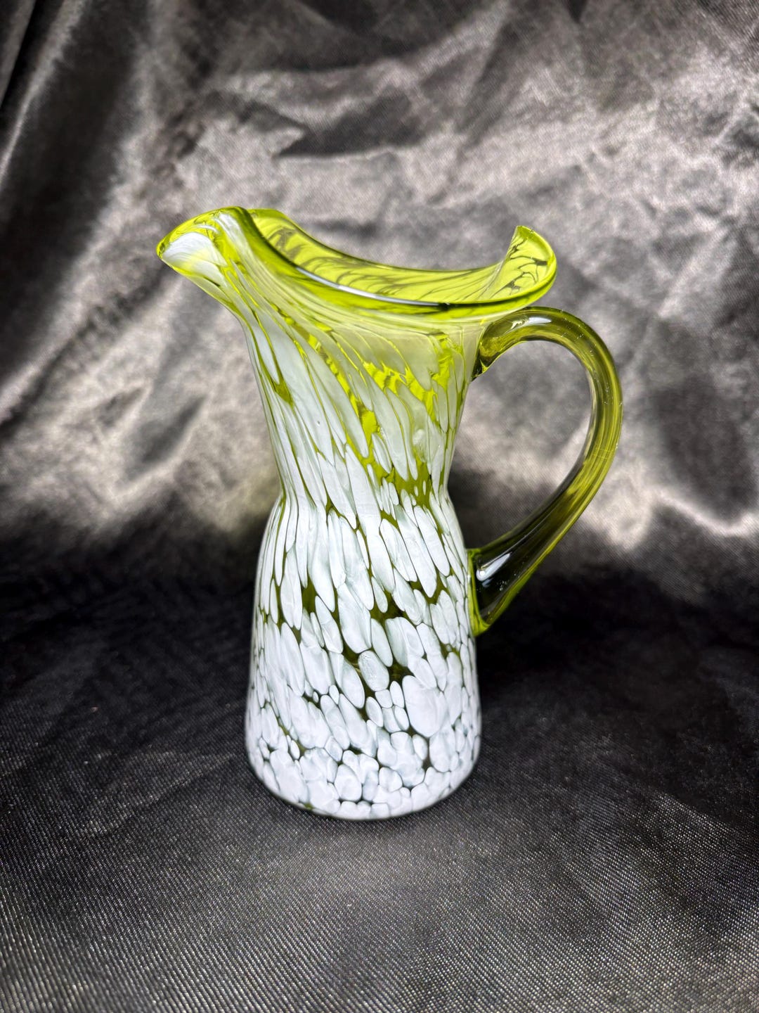 Vintage Rainbow Glass Hand Blown Green Art Glass Pitcher Vase, Preowned ...