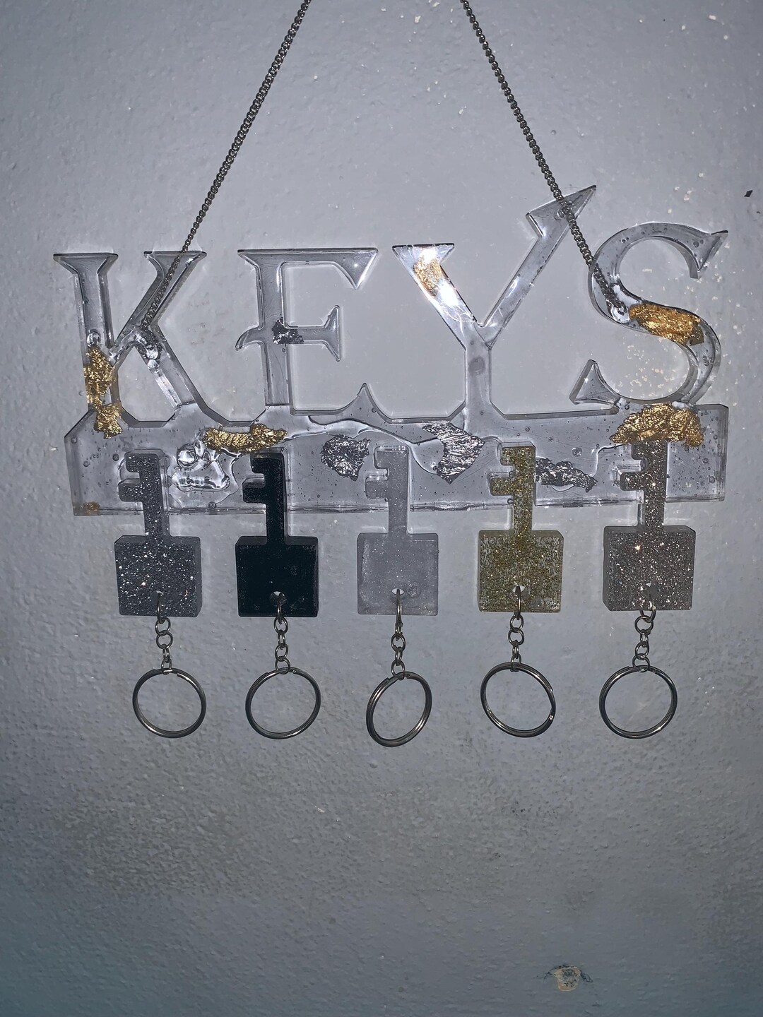 Keys Wall Decor to Hold Your Keys Comes With 5 Keychains - Etsy