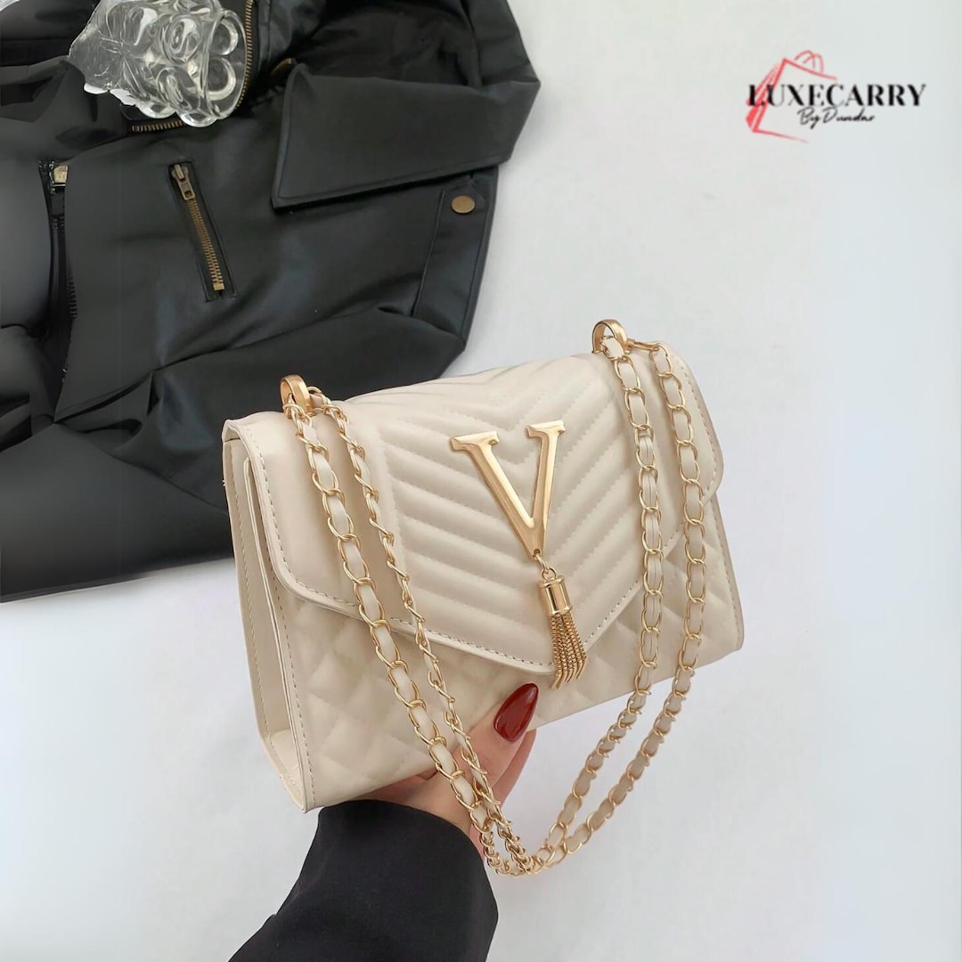 Fashionable Solid Color Chain Strap Flap Crossbody Bag With Tassel for ...