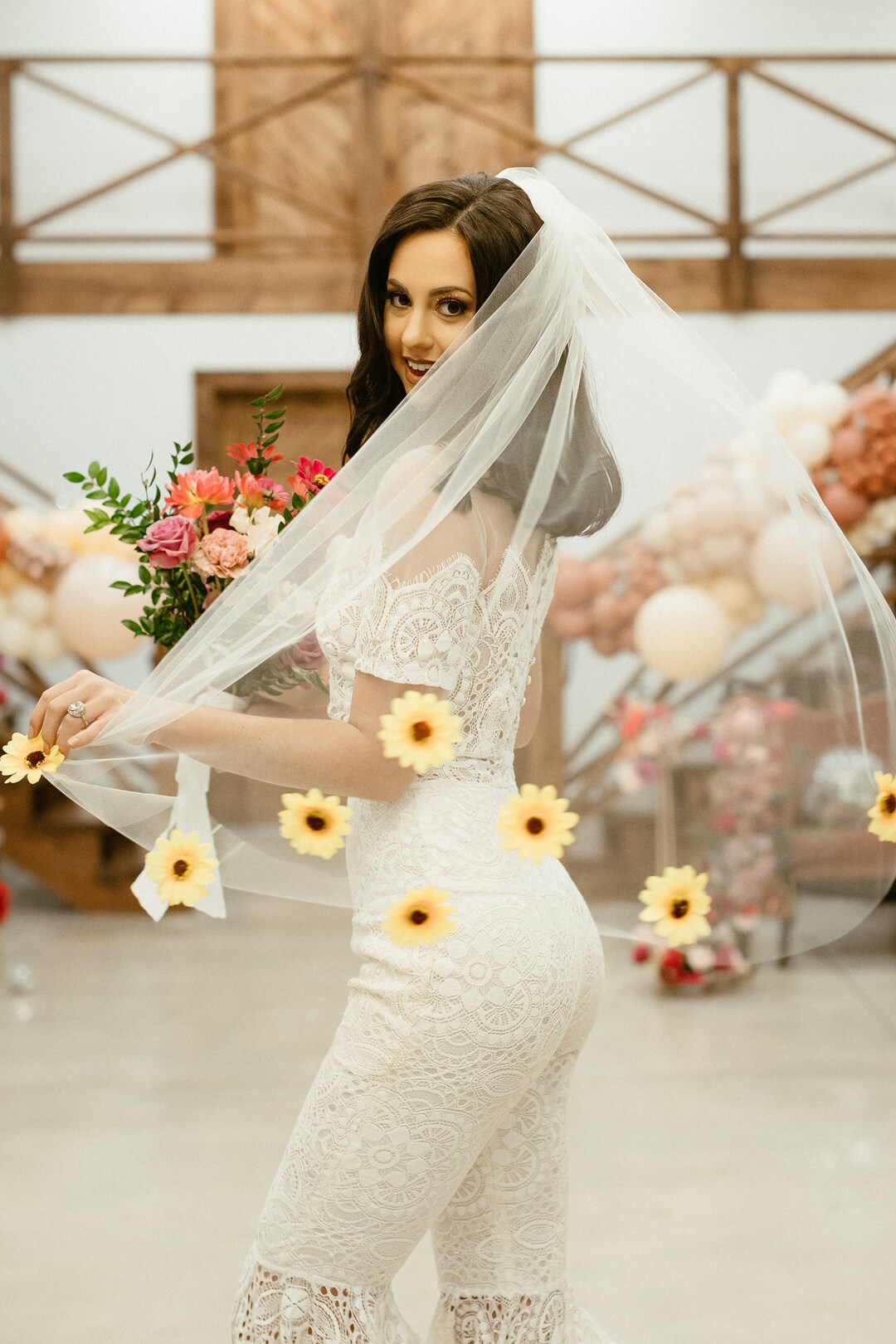 Sunflower Fingertip Length Veil, Summer Veil, Custom-made Veil - Etsy