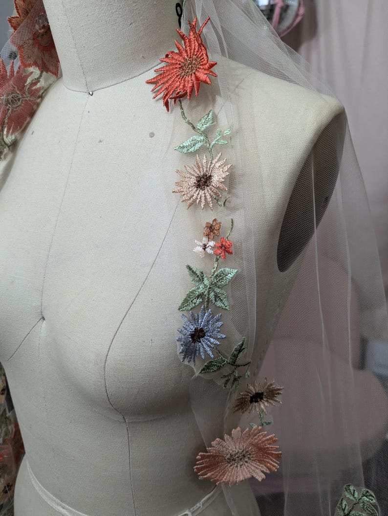Autumn Flower Cathedral Veil, 3D Lace Applique, Fall Wedding - Etsy