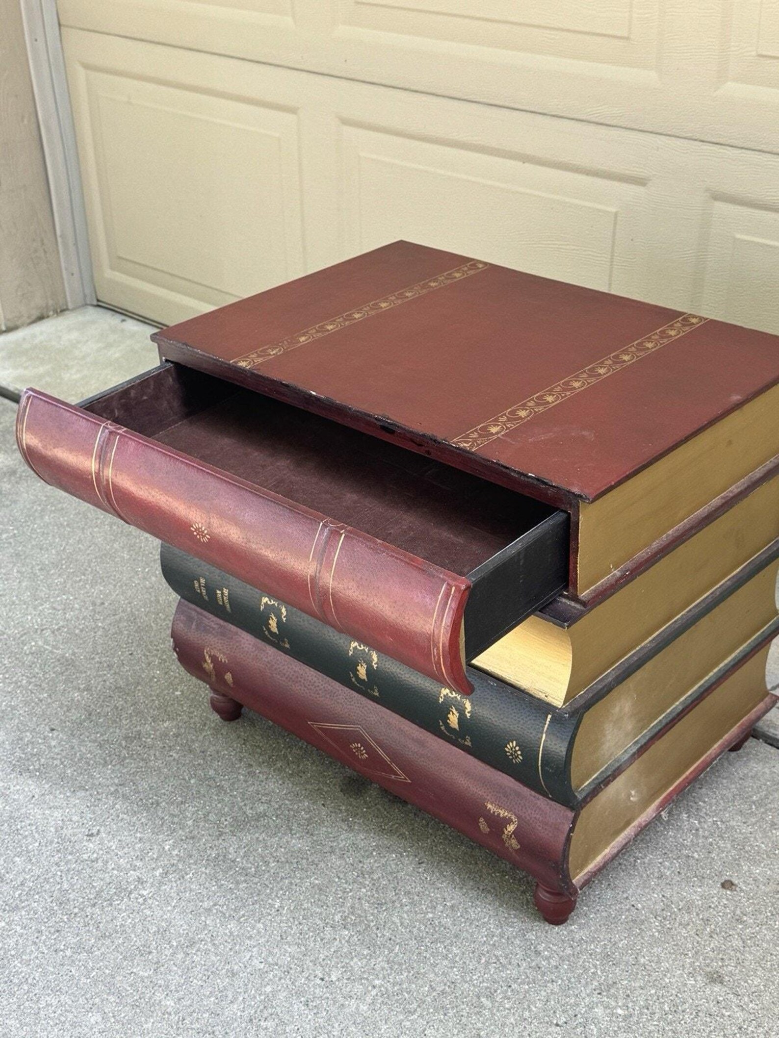Vintage Trompe L'oeil Stack of Books Accent Side Table Stacked Book ...