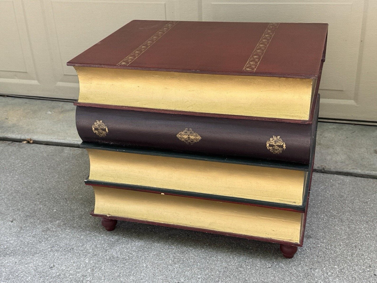 Vintage Trompe L'oeil Stack of Books Accent Side Table Stacked Book ...