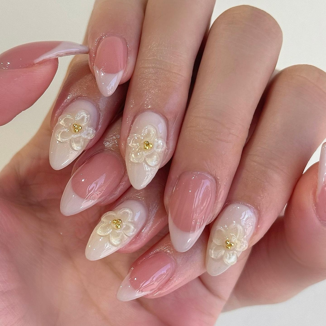 Weding Nails,custom Hand Painted Acrylic Nails, Flower Nails, 3D Press ...