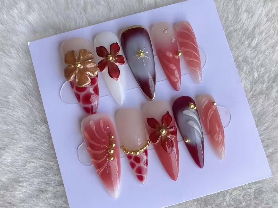 Stylished 3D Flower Nail for Summer Medium Almond Press on Nail, Custom ...