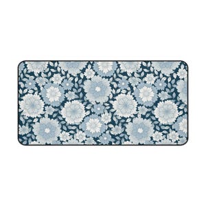 Elegant Floral Desk Mat, Blue Flower Desk Pad, Non-slip Desk Mat ...