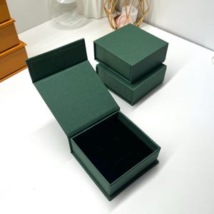 Green Jewelry Gift Box 50-pack: Rigid Elegant Boxes With Velvet Insert ...