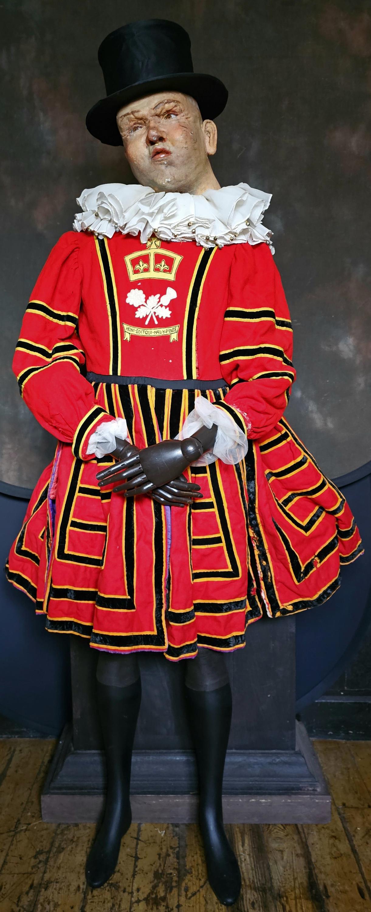 Antique Vintage Heavy Queens Guard Beefeater Heavy Theatre Costume for Restoration. - Etsy