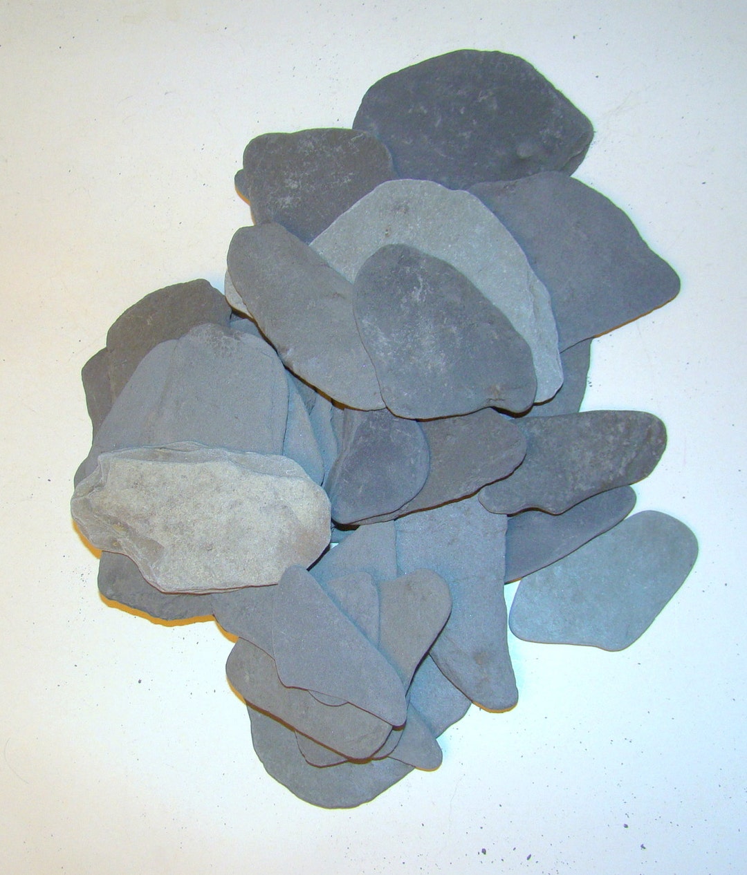 MEDIUM Black Flat BEACH STONES Slabs Bulk of 24 Pieces - Etsy