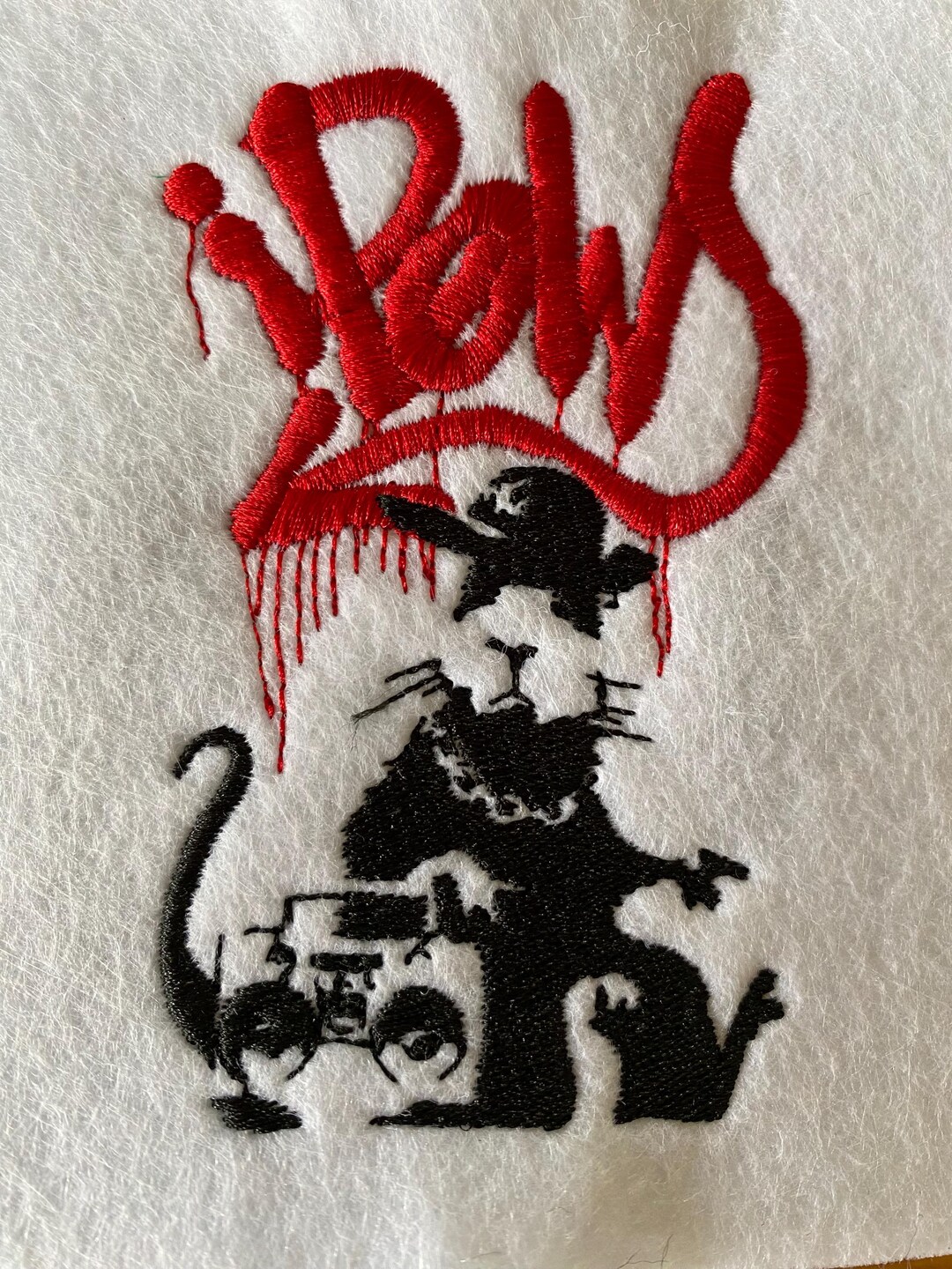 Graffiti Inspired Gangsta Rat Embroidery Design: Machine Embroidery ...