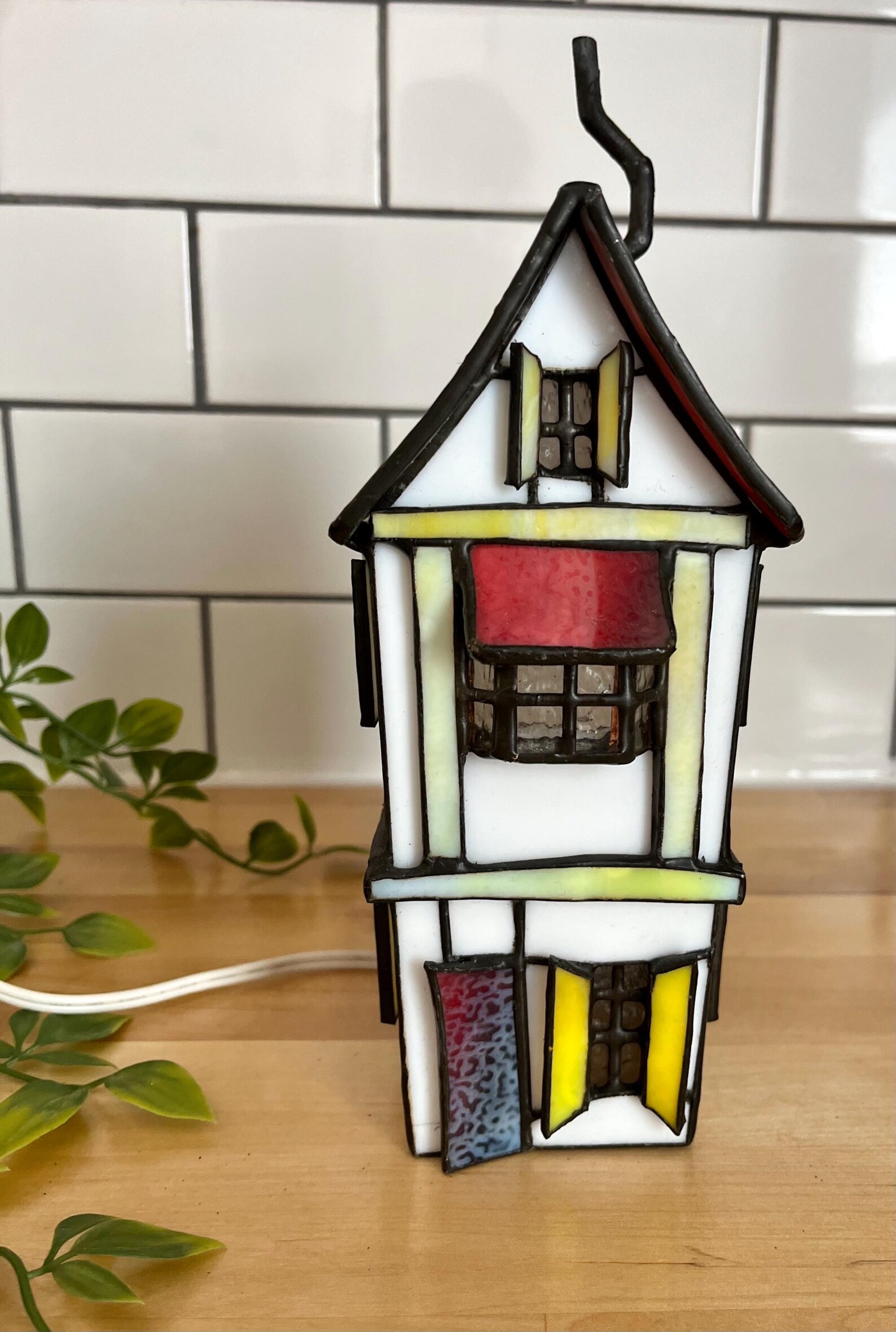 Stained Glass Light up BILL JOB Forma Vitrum the Raccoons House From ...