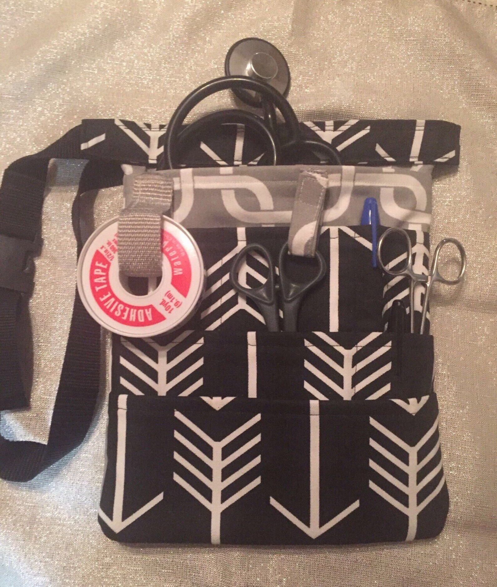 RN Scrub Pocket With Open Pockets, Tape Holder, in Arrows Home Decor ...