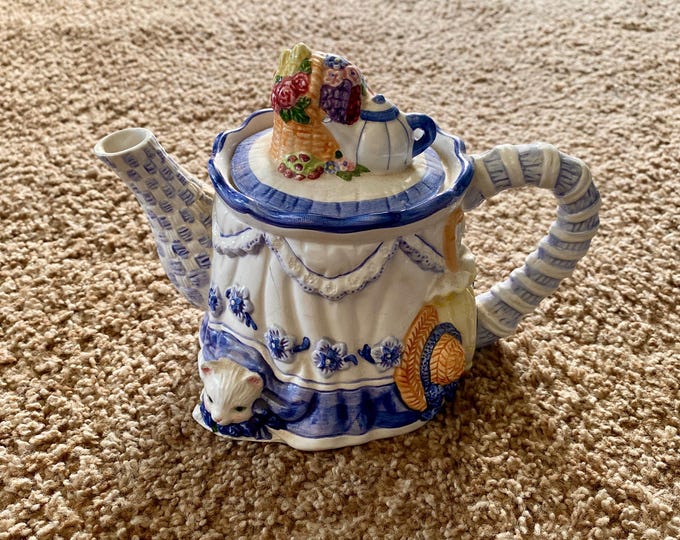 Vintage 1997 Avon Whimsical Cottage Collection Blue Cat Ceramic Teapot ...
