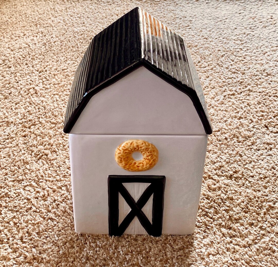 Vintage (2000s) Country Barn 10" Cookie Jar Canister W/ Lid | Farmhouse ...