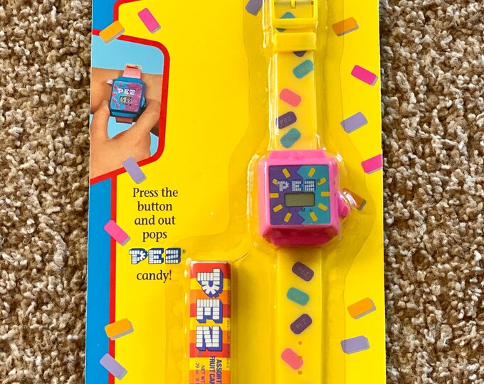 Vintage (1994) PEZ Digital Watch and Candy Dispenser | Dream Castle ...
