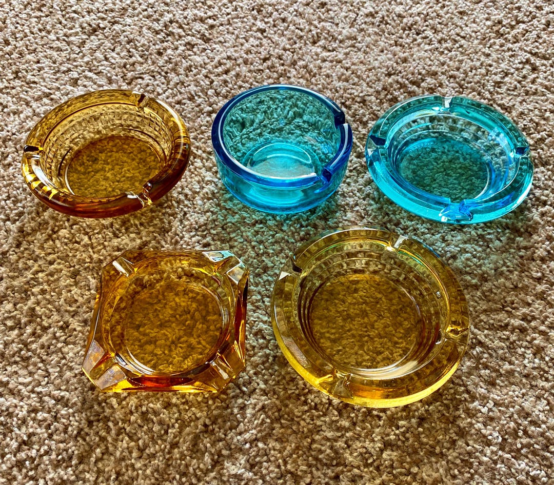 Vintage (1950s/1960s) Midcentury Glass Ashtray Variety | Retro Ashtrays ...