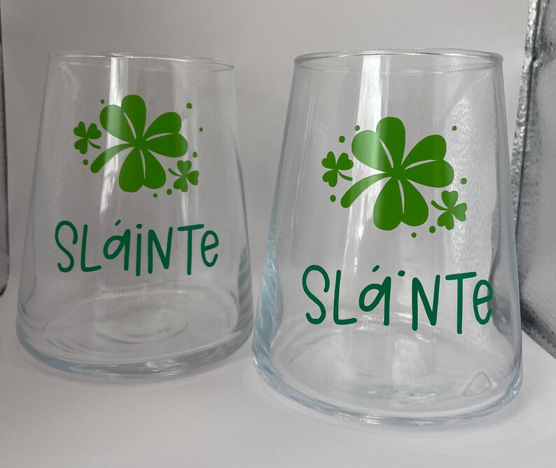 St. Patrick's Day Slainte Wine Glasses Shamrock (set of 2) - Etsy