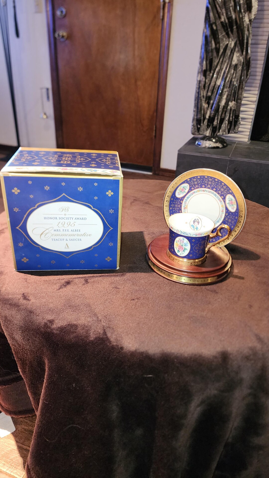The 1995 Mrs. P.F.E. Albee Commemorative Teacup & Saucer - Etsy