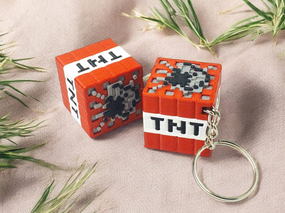 Minecraft TNT Block Keychain Gamer Keychain Explosive TNT Keychain ...