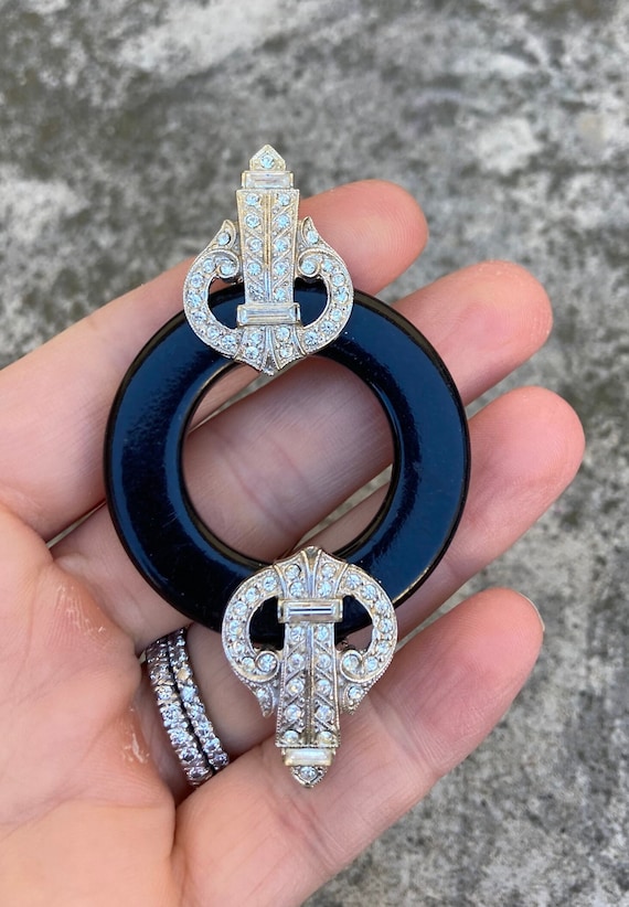 Kenneth lane brooch store