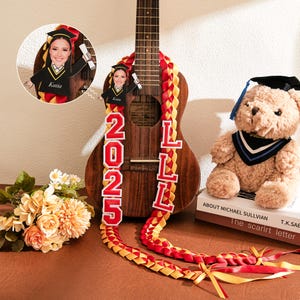 Personalized Graduation Lei With Name, Class of 2025 Graduation Lei ...