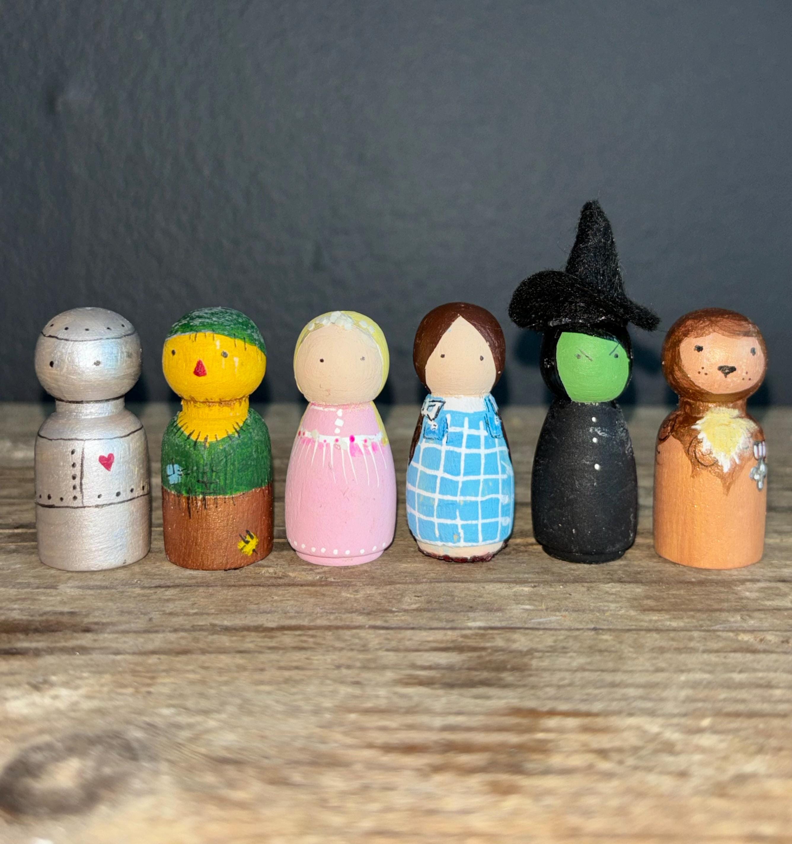 The Wizard of Oz Mini Painted Peg Dolls Set of 6 - Etsy