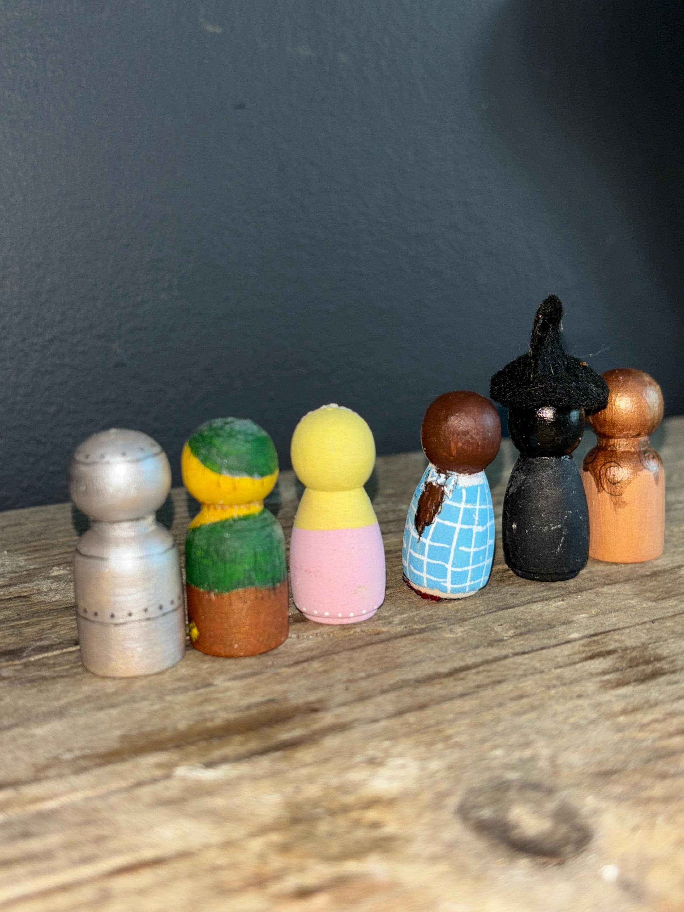 The Wizard of Oz Mini Painted Peg Dolls Set of 6 - Etsy