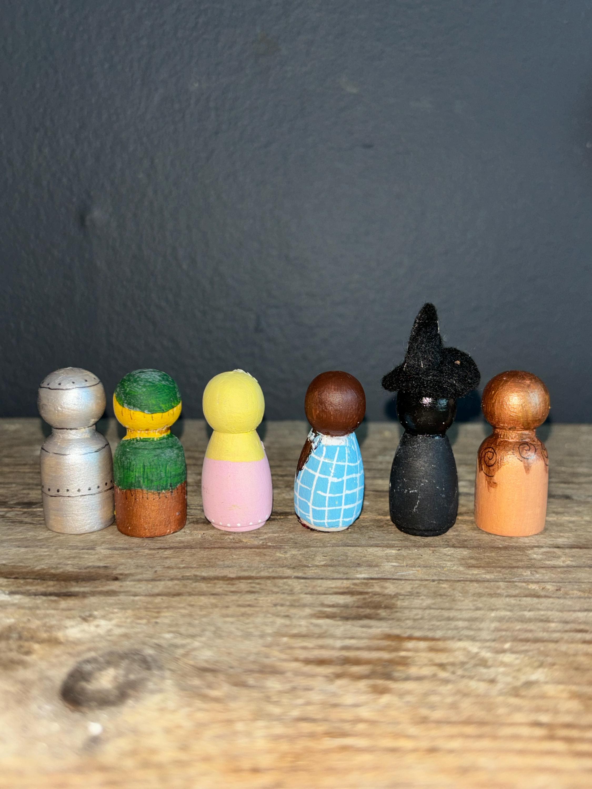 The Wizard of Oz Mini Painted Peg Dolls Set of 6 - Etsy