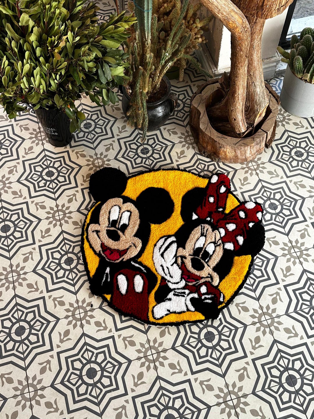 Mickey and Minnie Mouse Tufted Rug, Cartoon Character Rug, Handmade ...