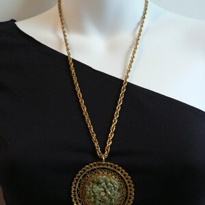 Vintage 1960s Mid Century Mod Goldtone Pendant Necklace/large Modernist ...