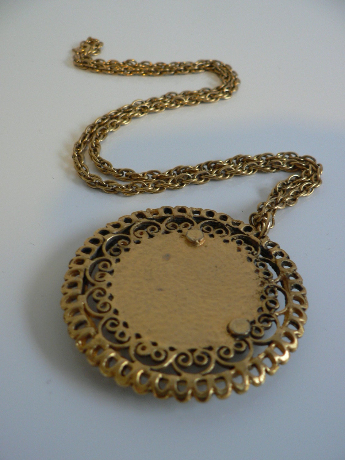Vintage 1960s Mid Century Mod Goldtone Pendant Necklace/large Modernist ...