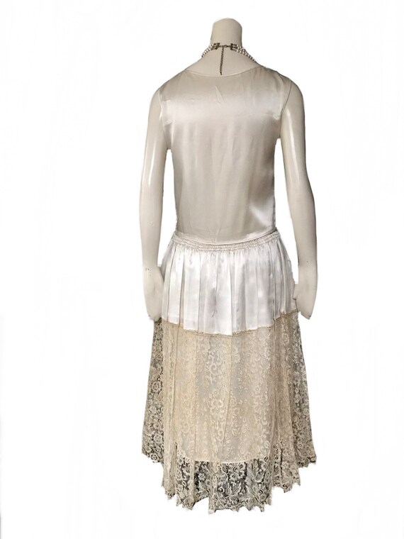 Authentic 1910 1920s flapper Art Deco ivory white sil… - Gem
