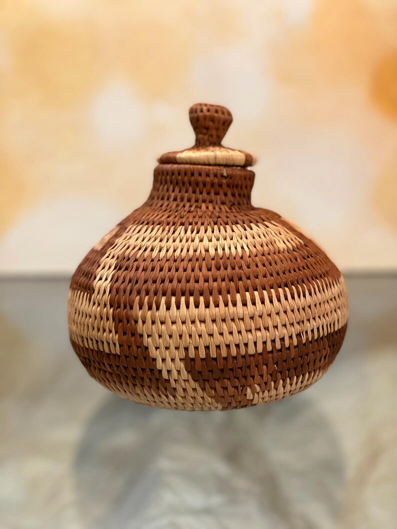 Vintage Round Reed Basket From Botswana - Etsy