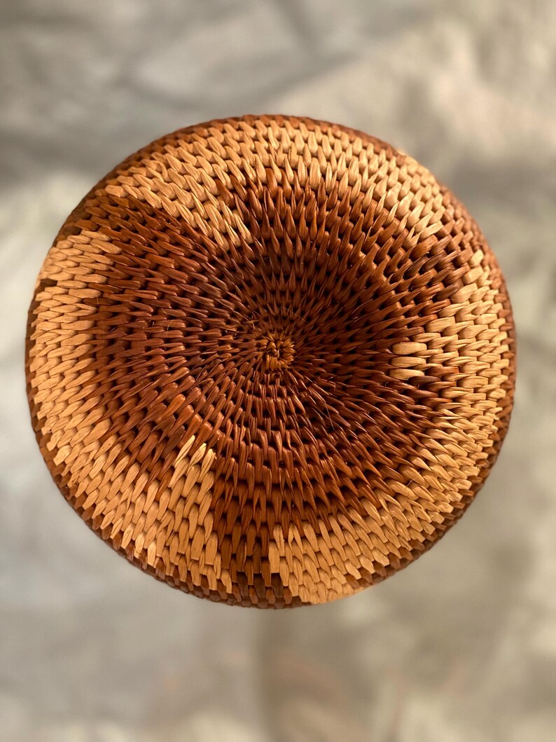 Vintage Round Reed Basket From Botswana - Etsy