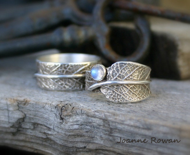 To the Moon and Back...pair of Sage Leaf Rings Hand Sculpted - Etsy