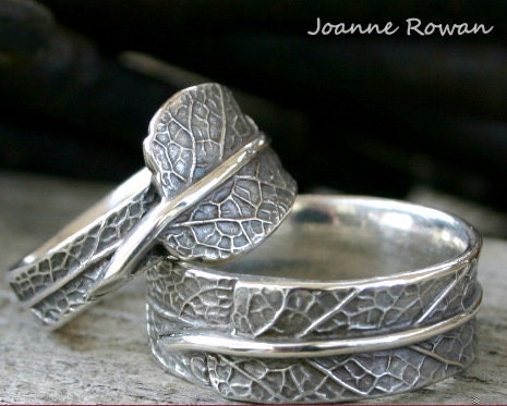 Sage Leaf Ring, Unisex Design, Wedding Band for Men or Women - Etsy