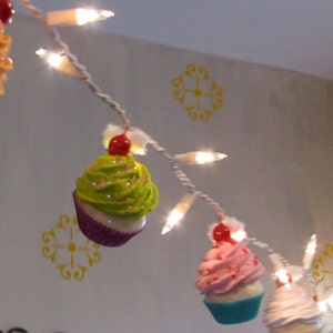 Fake Cupcake Cupcake Lovers String of Lights 12 Legs Original Concept ...