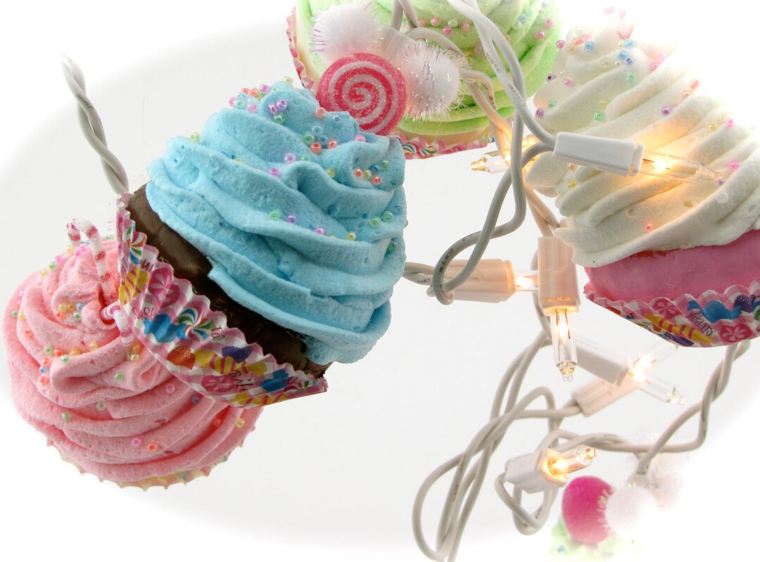 Candy Land Cupcake Lights String of Lights 10 Mini Cupcakes W/candy Fab ...
