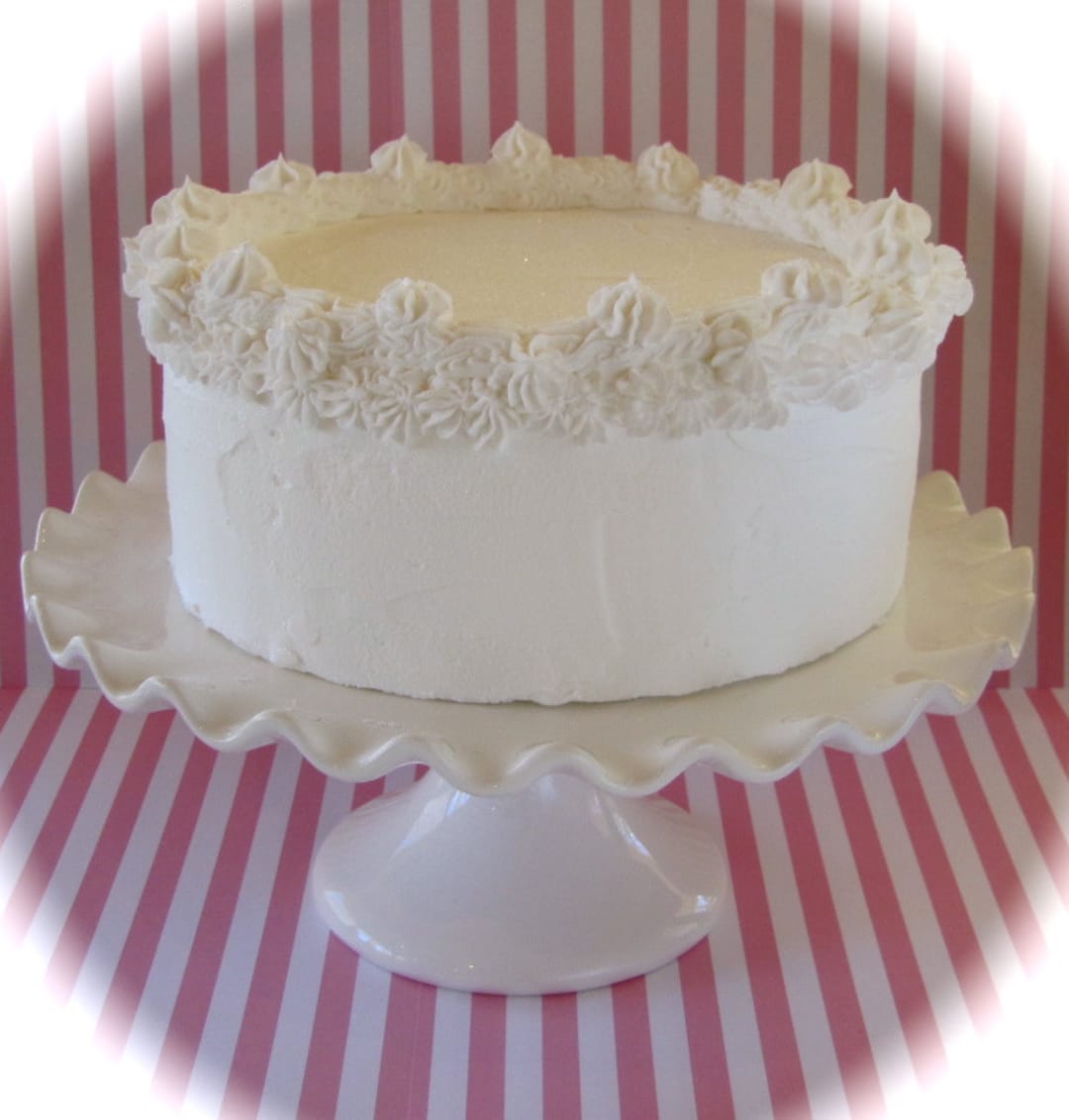 Fake Cake "heavenly Cakes" Collection White Single Layer Cake Retro ...