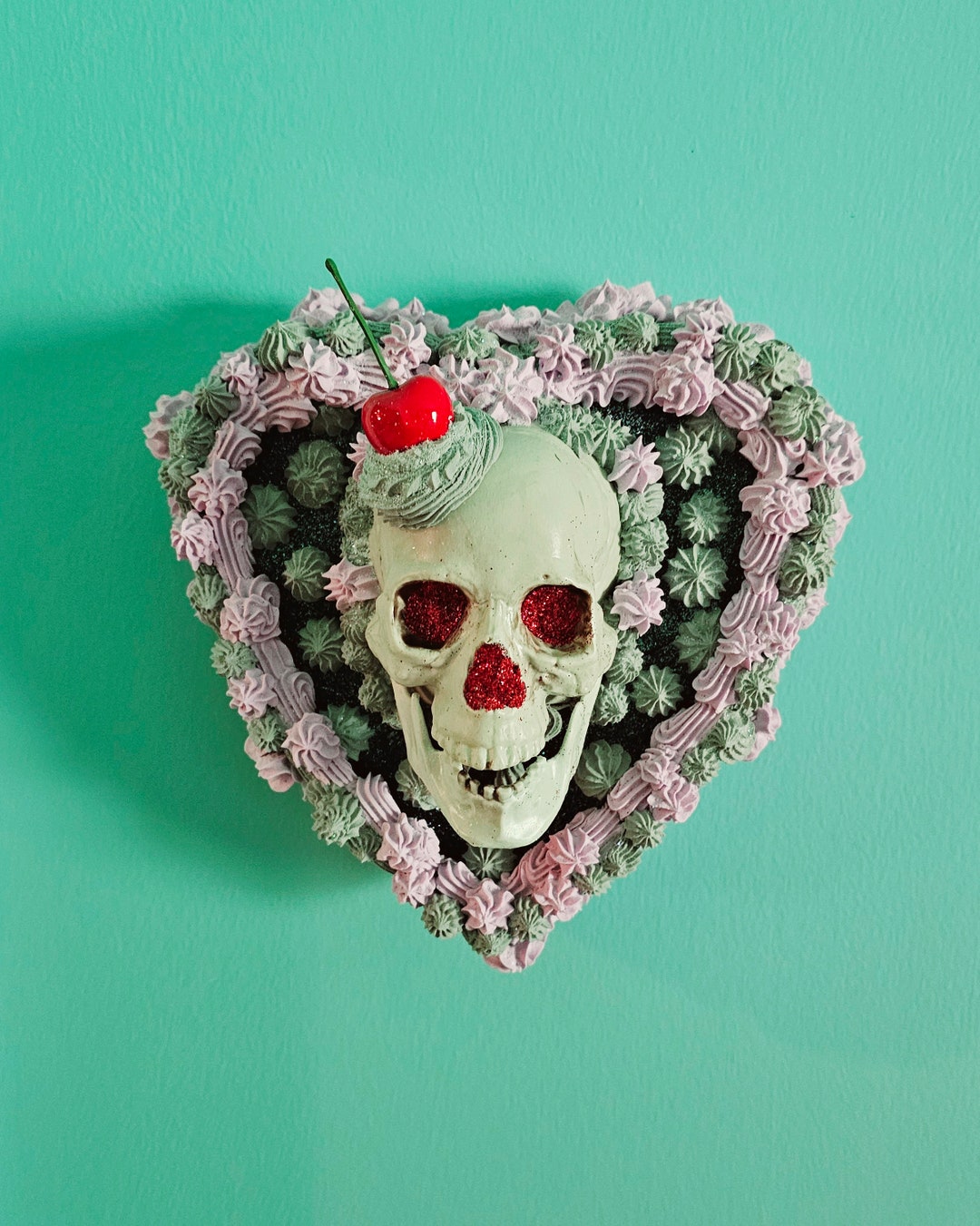 Skull Vintage Fake Cake Wall Art, Halloween Fake Cake, Spooky Decor ...