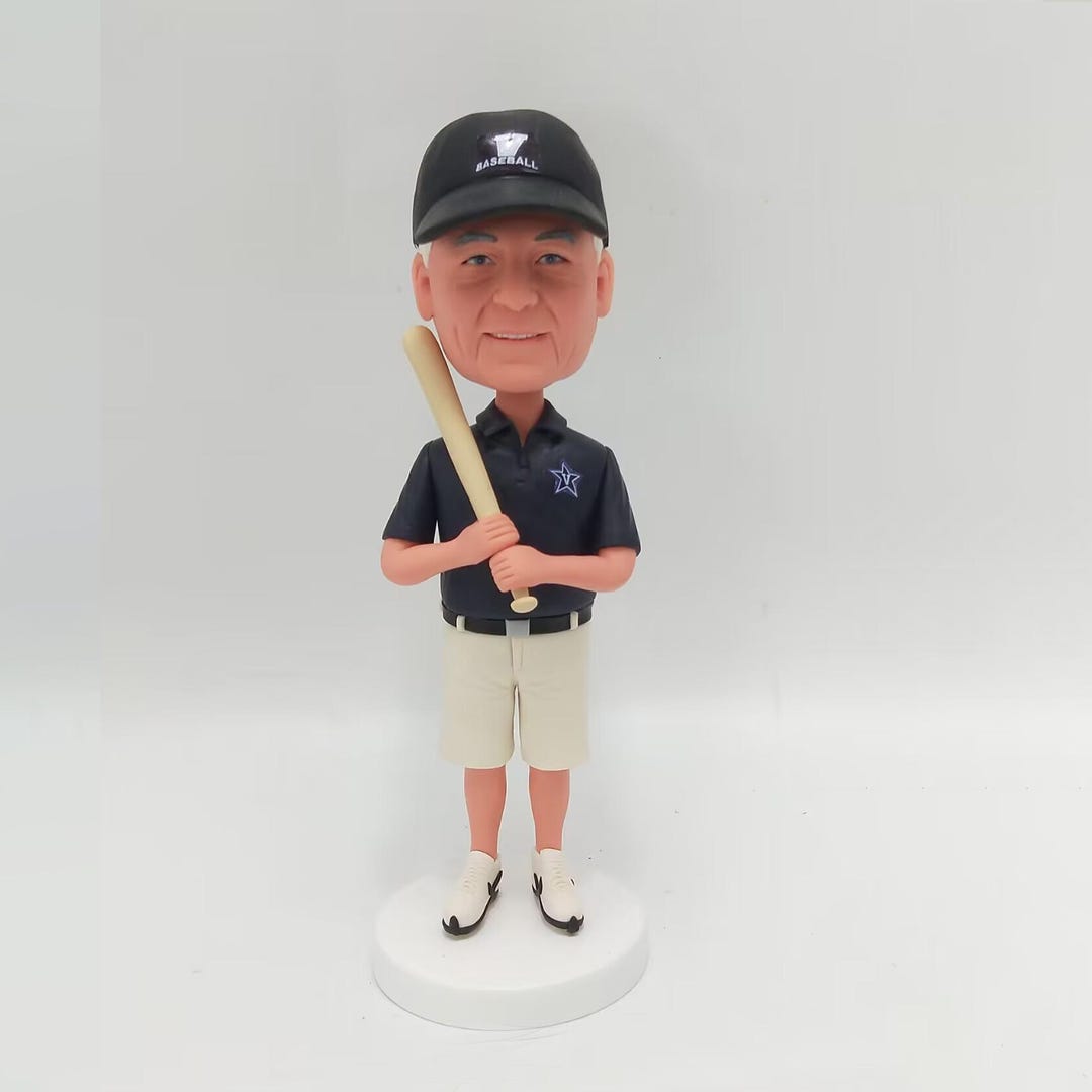 Custom Baseball Bobblehead: Personalized Player Figurine, Coach ...
