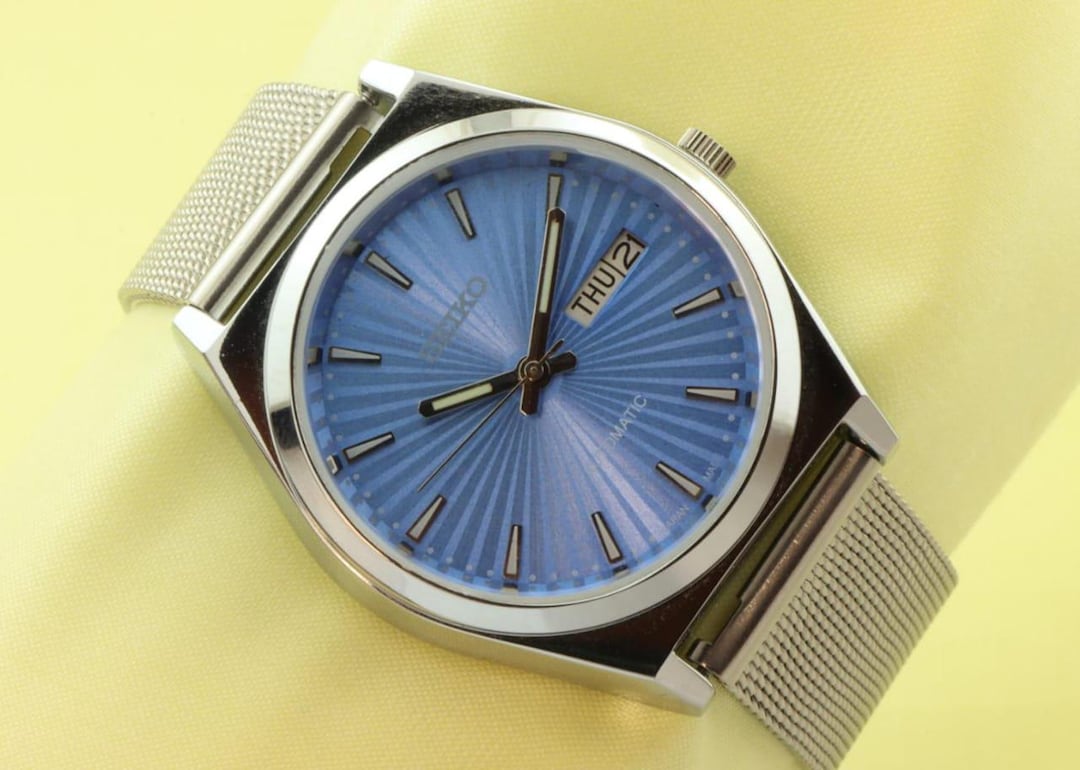 Vintage Seiko 5 Automatic Blue Sunburst Amazing Dial Mens Working Wrist ...