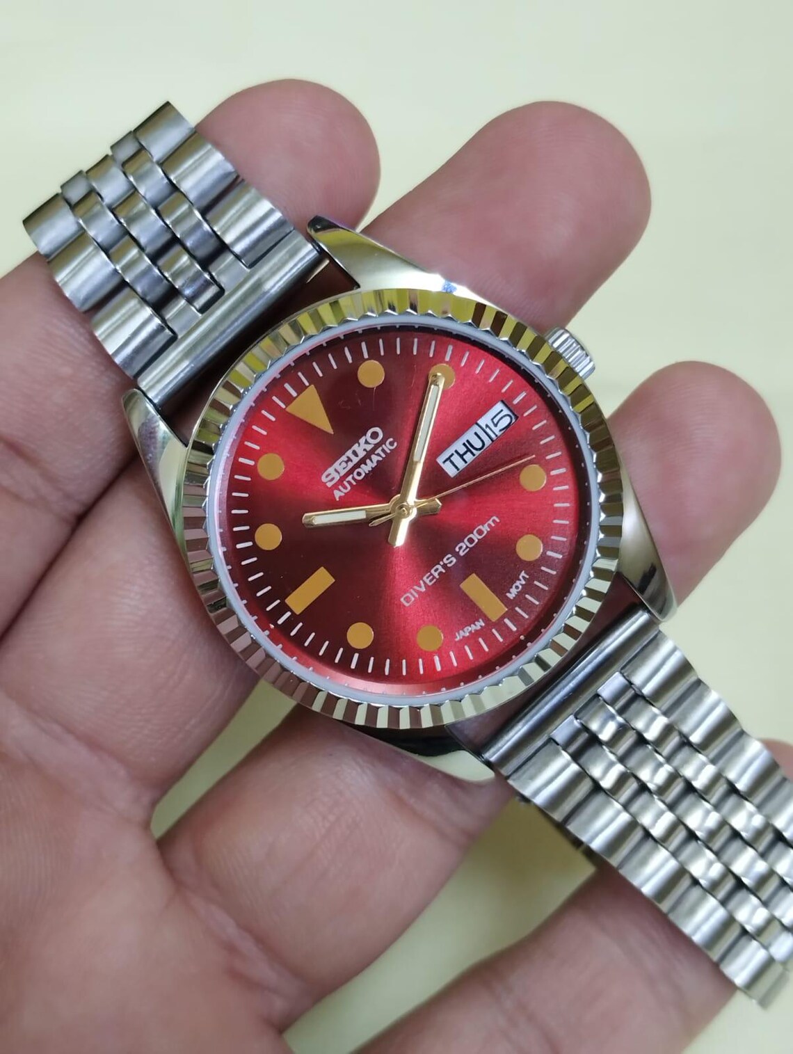 Collectible Seiko 5 Automatic Red Retro Dial Mens Working Wrist Watch ...
