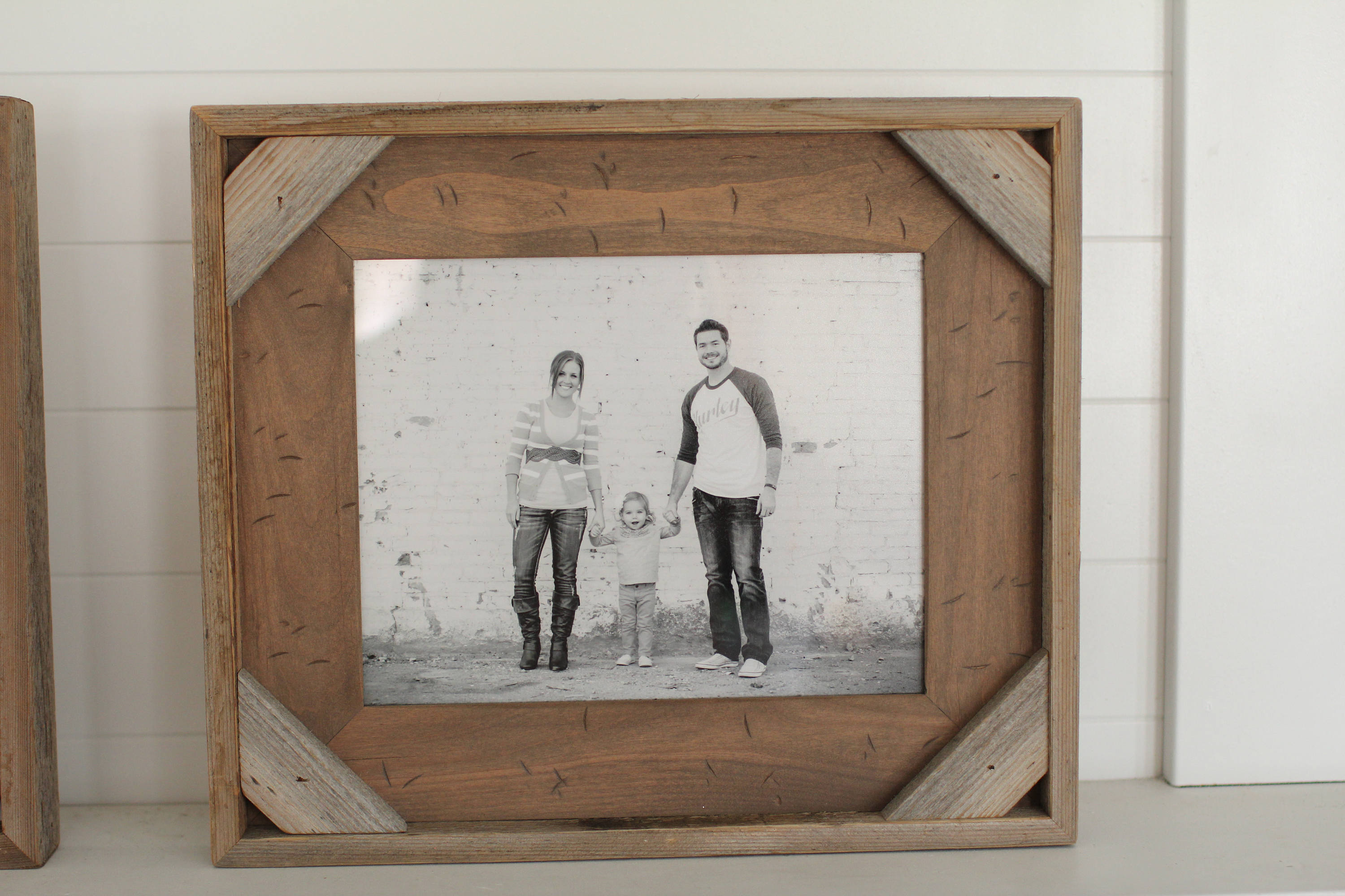 Cornerblock Frame in Rust Farmhouse Picture Frame Wood | Etsy