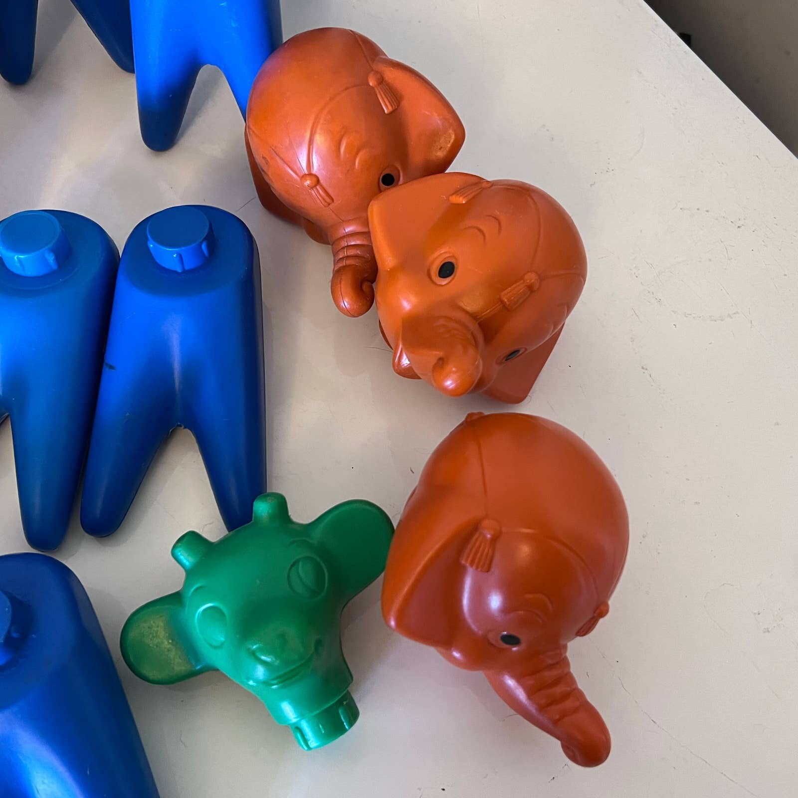 Tupperware Zoo It Yourself Giraffe Dog Elephant Huge 62 Piece Lot VTG ...