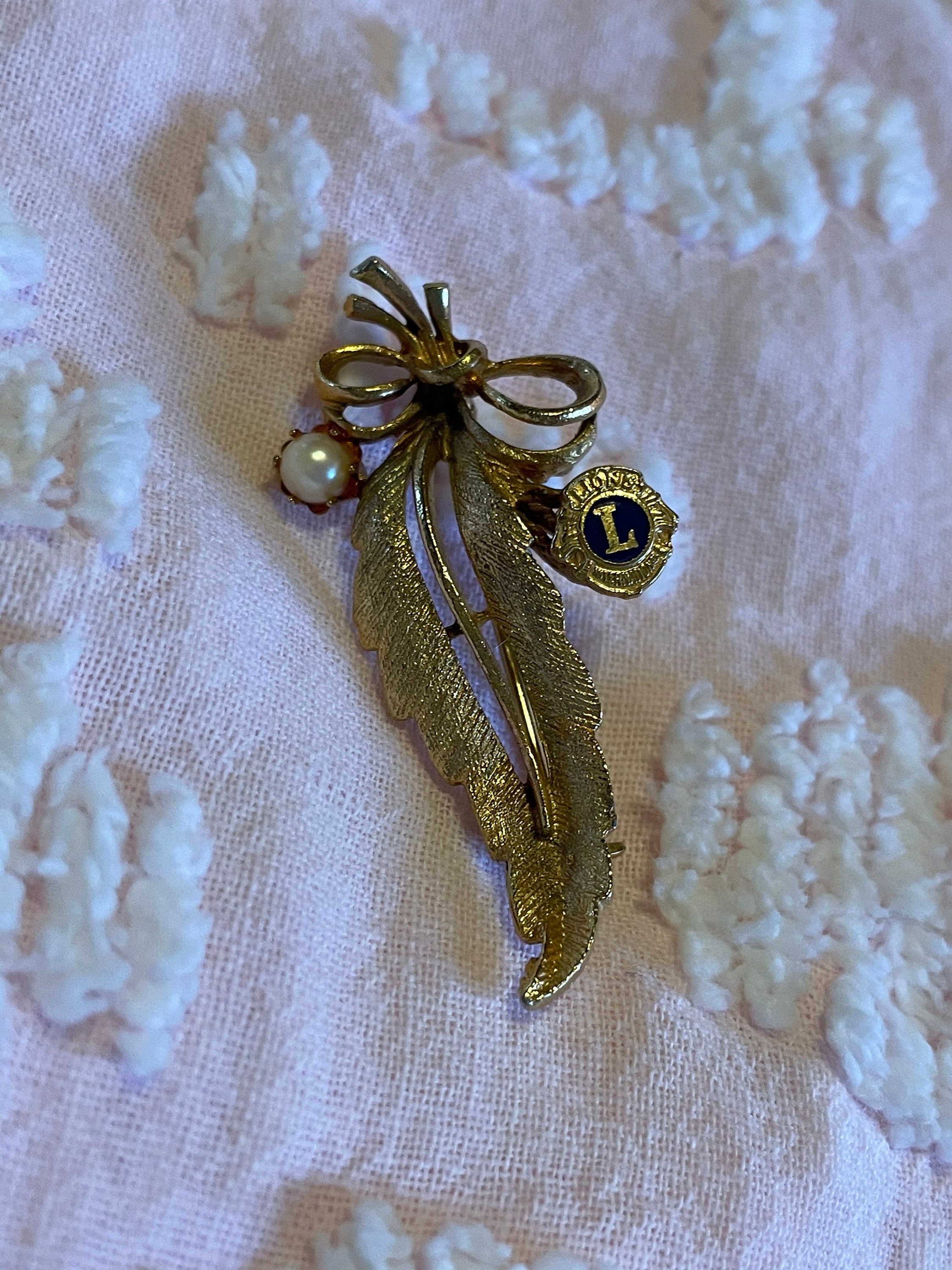 Lions club brooch | Etsy