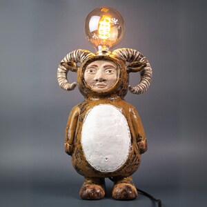 Table Lamp Goat Ceramic Desk Lamp Handmade Standing Lamp for Dopamine ...
