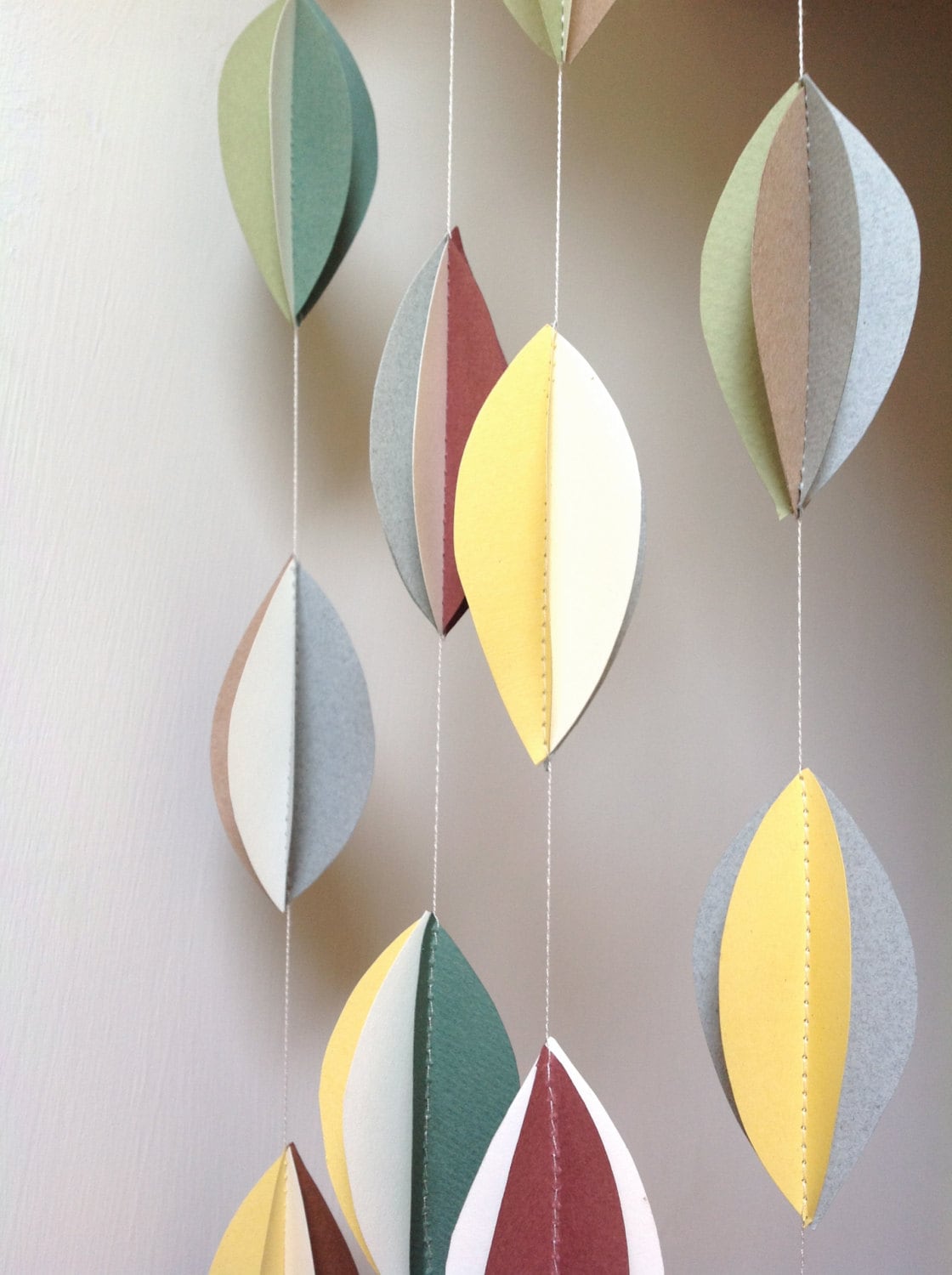 3D Paper Leaf Garland: Handmade Autumn Decor - Etsy